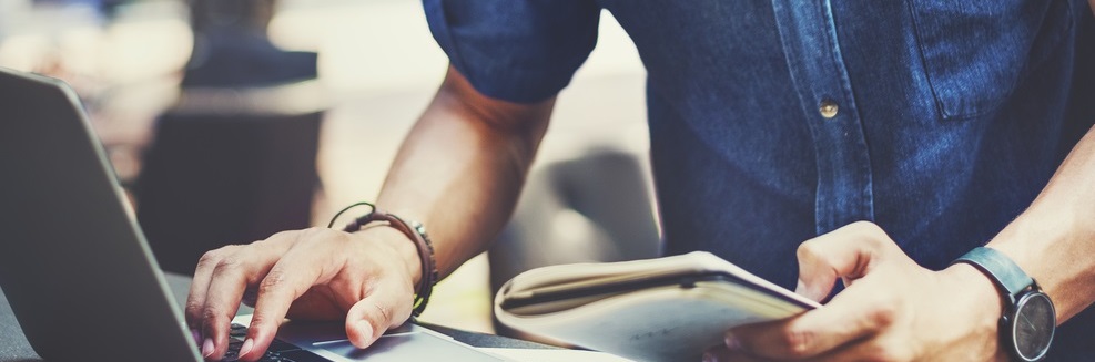 How to Start a Blog in 2022 - An Easy Guide for Beginners